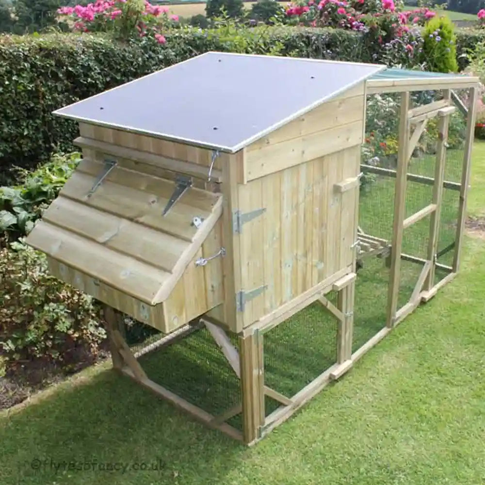 The Gypsy Hen House | Luxury Chicken Houses | Painted Chicken Coops