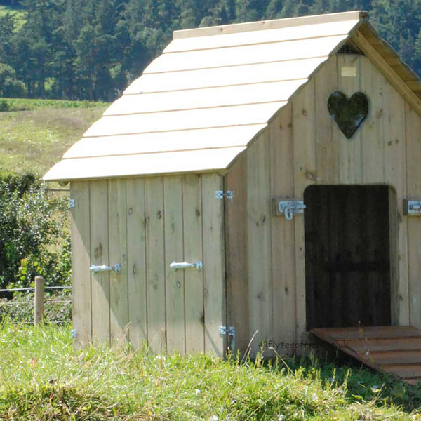 Large Classic Duck House | Made in UK by Flyte so Fancy