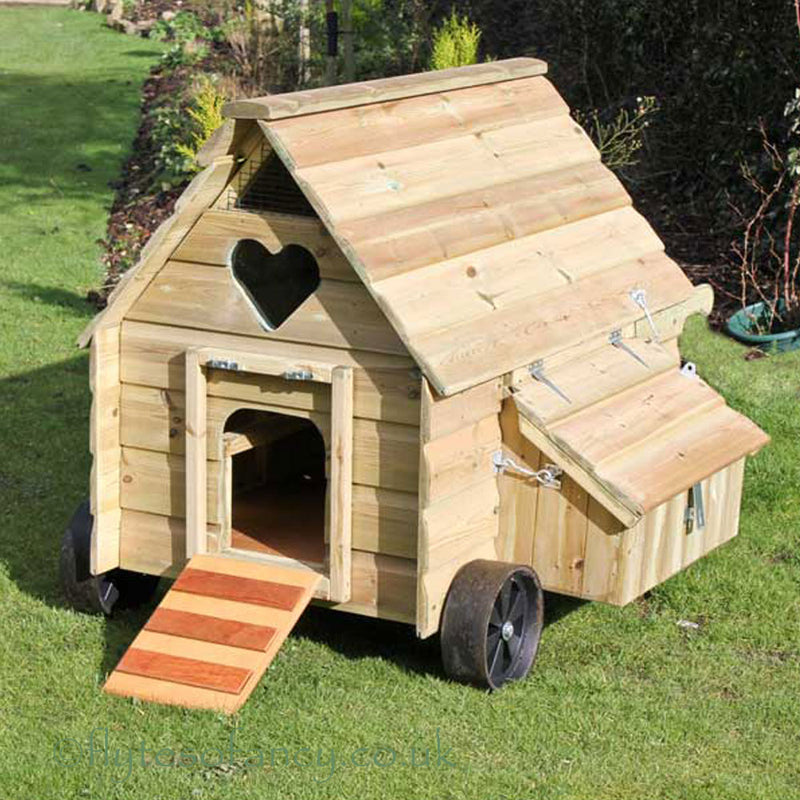 Dorset Stroller Mobile Chicken Coop with Ramp | Flyte so Fancy